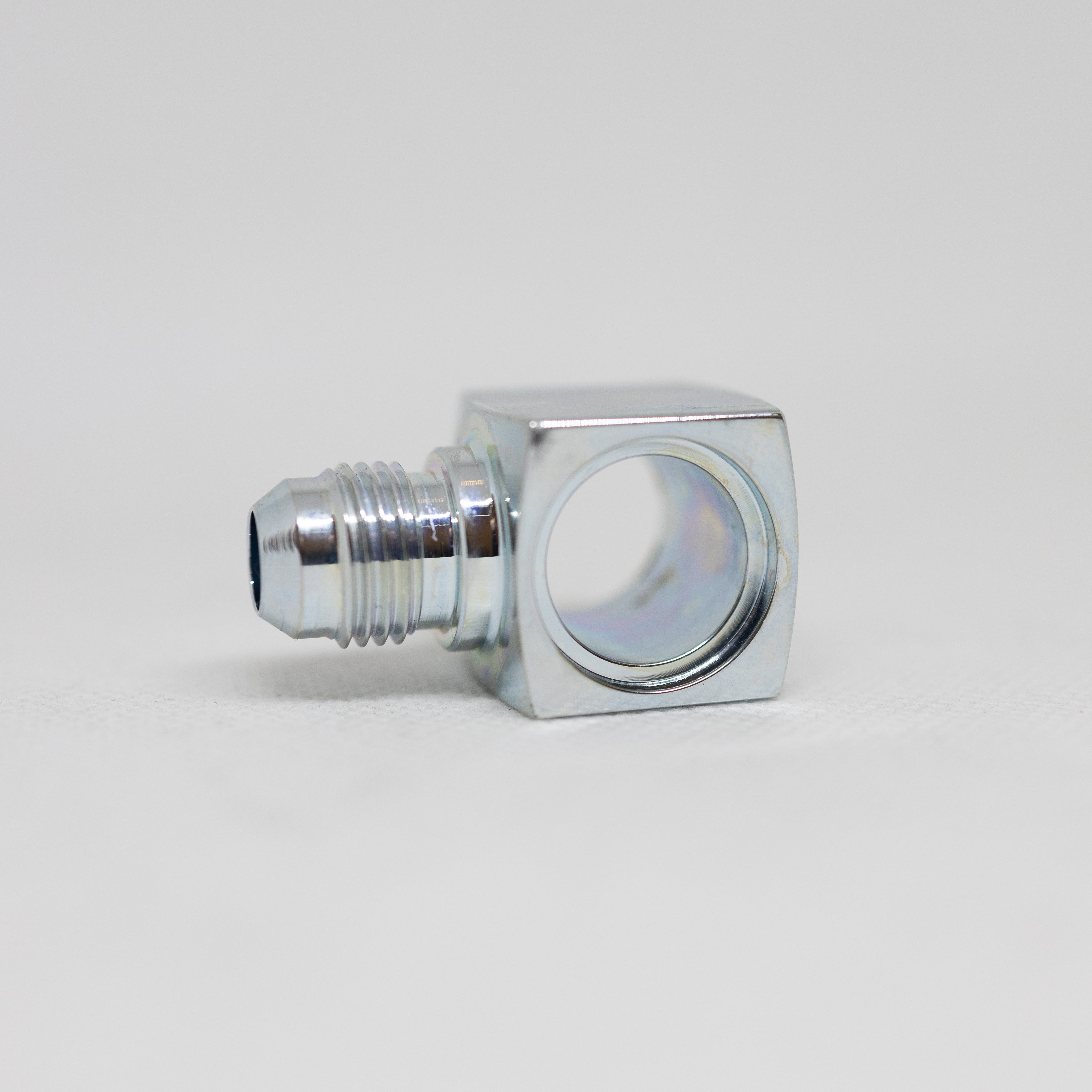 Ford Tractor Banjo Adapter (3/8" MJIC x 3/8" Tractor Banjo Adapter)